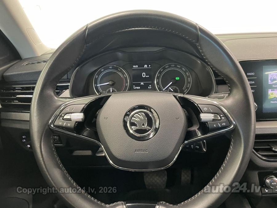 Balts Skoda Scala 2022 Tallina, ar dzinēja tilpumu 1.00 L un nobraukumu 128 tūkst. km par 12890 €, foto 13 vietnē AUTOMOTO.COM.LV