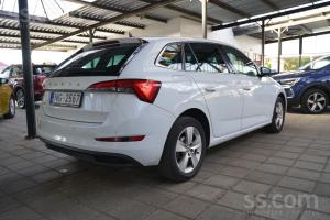 Balts Skoda Scala 2022 Rīga, ar dzinēja tilpumu 1.00 L un nobraukumu 125 tūkst. km par 9950 €, foto 5 vietnē AUTOMOTO.COM.LV
