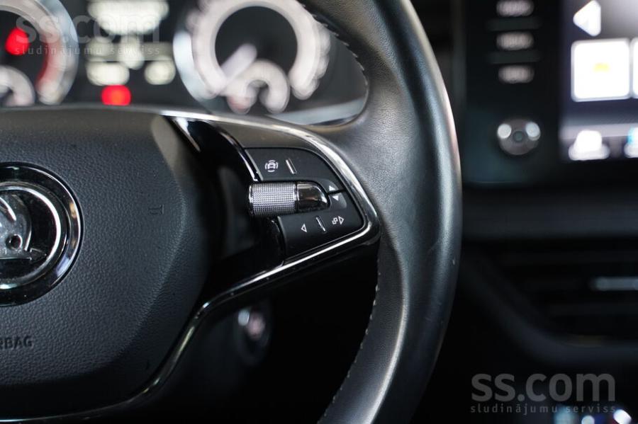 Balts Skoda Scala 2022 Rīga, ar dzinēja tilpumu 1.00 L un nobraukumu 125 tūkst. km par 9950 €, foto 15 vietnē AUTOMOTO.COM.LV