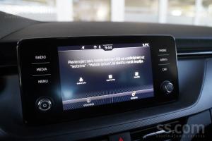Balts Skoda Scala 2022 Rīga, ar dzinēja tilpumu 1.00 L un nobraukumu 125 tūkst. km par 9950 €, foto 20 vietnē AUTOMOTO.COM.LV