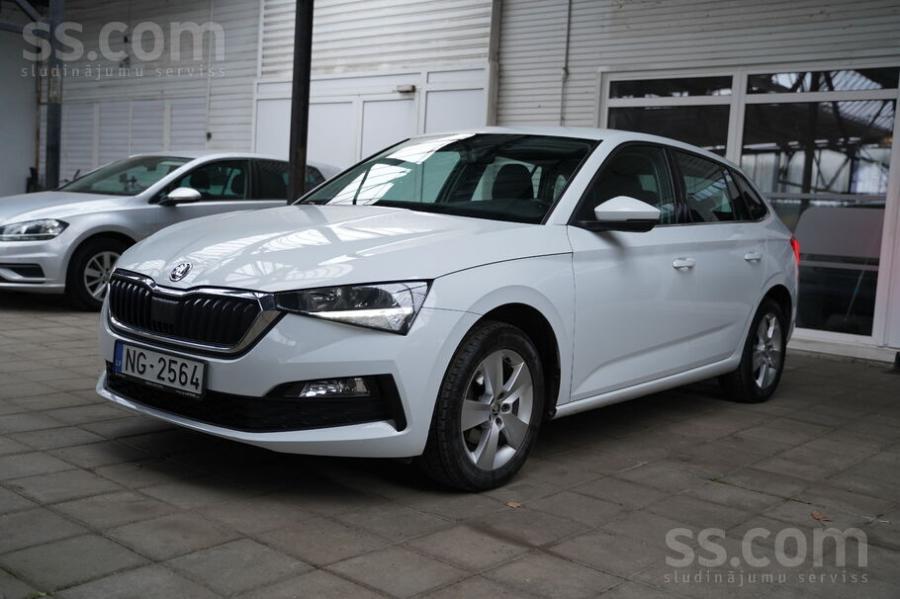 White Skoda Scala 2022 in Riga, with an engine capacity of 1.00 L and mileage of 139 thousand km for 9950 €, photo 3 on AUTOMOTO.COM.LV
