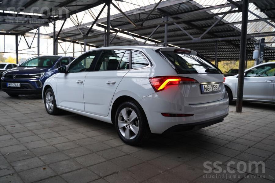 White Skoda Scala 2022 in Riga, with an engine capacity of 1.00 L and mileage of 139 thousand km for 9950 €, photo 4 on AUTOMOTO.COM.LV