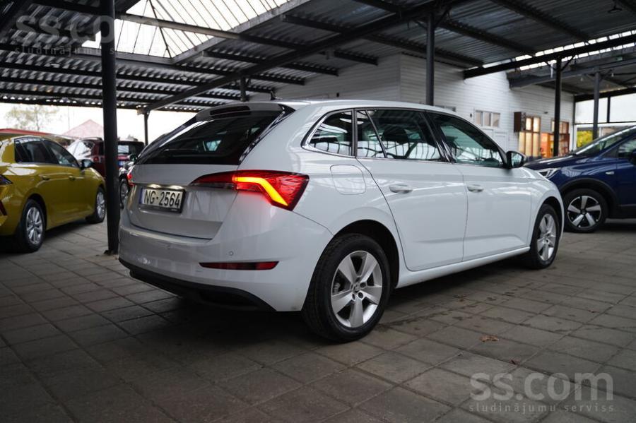 White Skoda Scala 2022 in Riga, with an engine capacity of 1.00 L and mileage of 139 thousand km for 9950 €, photo 5 on AUTOMOTO.COM.LV