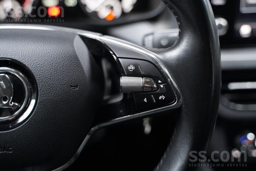 White Skoda Scala 2022 in Riga, with an engine capacity of 1.00 L and mileage of 139 thousand km for 9950 €, photo 16 on AUTOMOTO.COM.LV