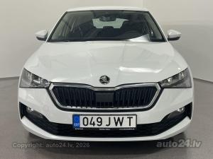 Balts Skoda Scala 2023 Tallina, ar dzinēja tilpumu 1.00 L un nobraukumu 71 tūkst. km par 16400 €, foto 2 vietnē AUTOMOTO.COM.LV