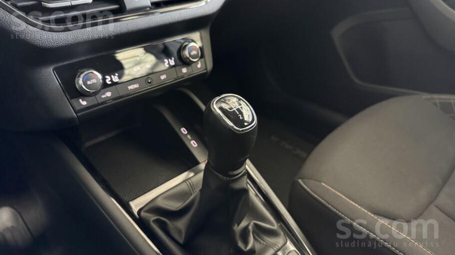 Balts Skoda Scala 2023 Rīga, ar dzinēja tilpumu 1.00 L un nobraukumu 53 tūkst. km par 15400 €, foto 23 vietnē AUTOMOTO.COM.LV