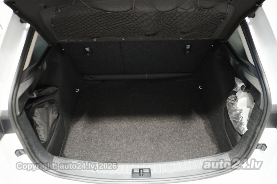 Balts Skoda Scala 2024 Tallina, ar dzinēja tilpumu 1.00 L un nobraukumu 46 tūkst. km par 18500 €, foto 7 vietnē AUTOMOTO.COM.LV