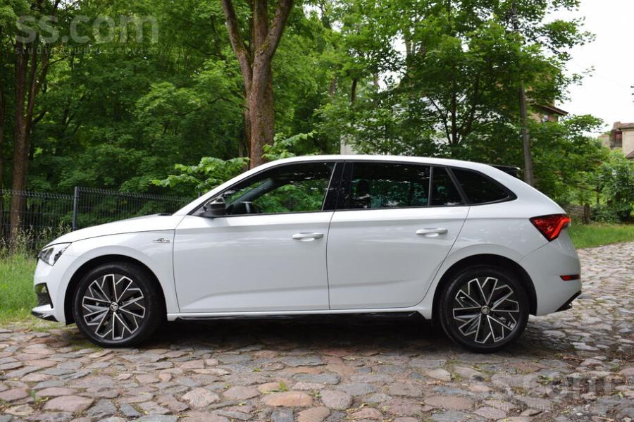White Skoda Scala 2024 in Riga, with an engine capacity of 1.50 L and mileage of 22 thousand km for 21990 €, photo 4 on AUTOMOTO.COM.LV