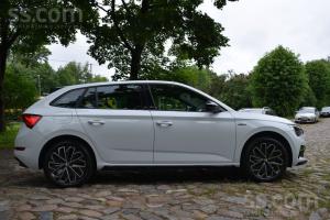 White Skoda Scala 2024 in Riga, with an engine capacity of 1.50 L and mileage of 22 thousand km for 21990 €, photo 5 on AUTOMOTO.COM.LV