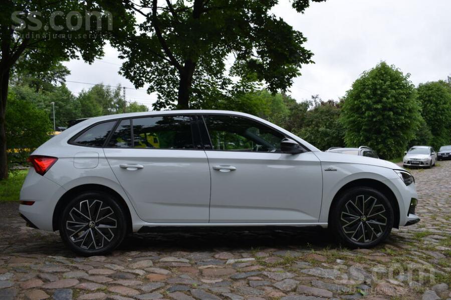 White Skoda Scala 2024 in Riga, with an engine capacity of 1.50 L and mileage of 22 thousand km for 21990 €, photo 5 on AUTOMOTO.COM.LV
