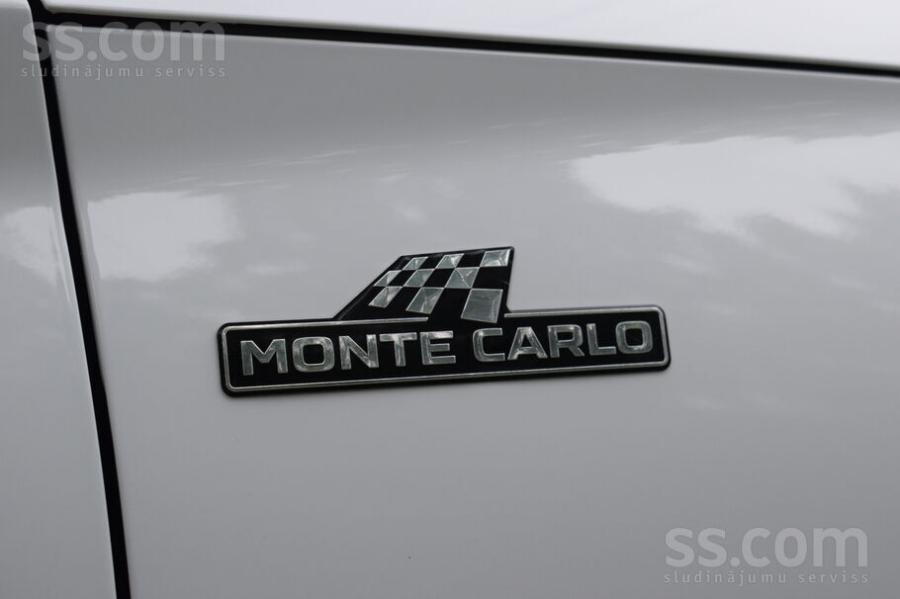 White Skoda Scala 2024 in Riga, with an engine capacity of 1.50 L and mileage of 22 thousand km for 21990 €, photo 7 on AUTOMOTO.COM.LV
