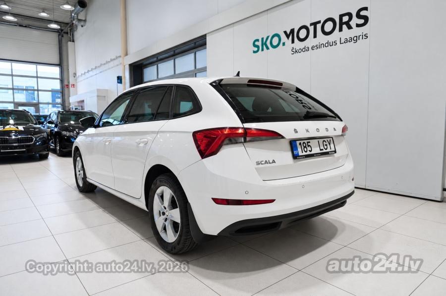 White Skoda Scala 2024 in Tallinn, with an engine capacity of 1.00 L and mileage of 20 thousand km for 14900 €, photo 3 on AUTOMOTO.COM.LV