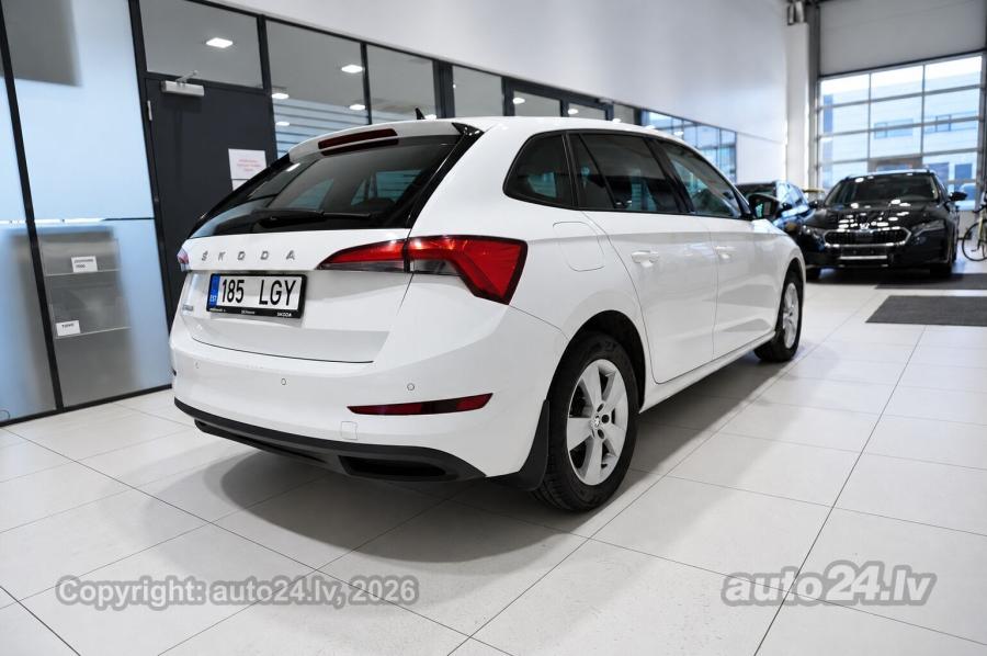 White Skoda Scala 2024 in Tallinn, with an engine capacity of 1.00 L and mileage of 20 thousand km for 14900 €, photo 4 on AUTOMOTO.COM.LV