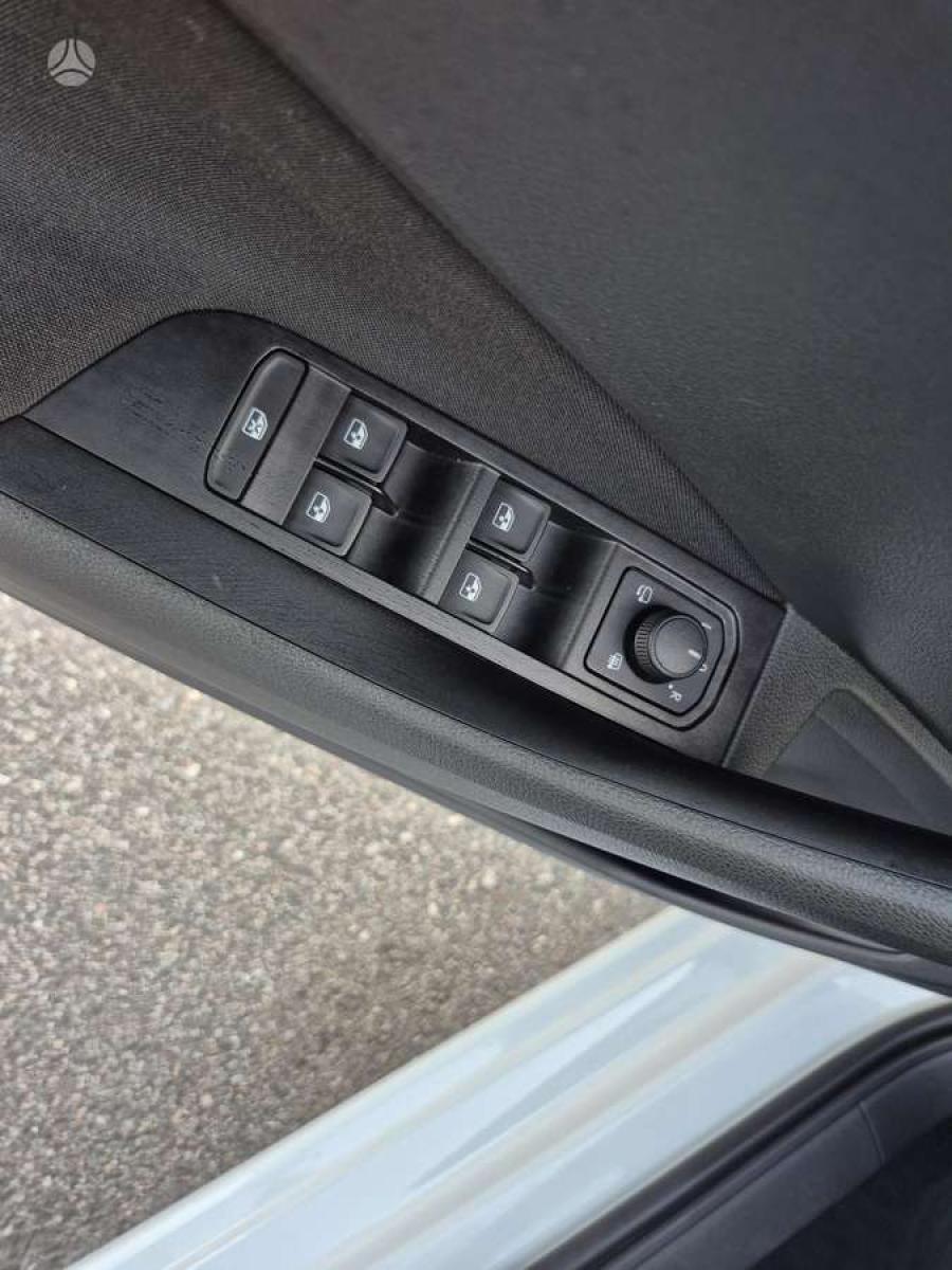 Balts Skoda Scala 2025 Klaipėda, ar dzinēja tilpumu 1.00 L un nobraukumu 1 tūkst. km par 22000 €, foto 20 vietnē AUTOMOTO.COM.LV