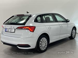 Balts Skoda Scala 2025 Tallina, ar dzinēja tilpumu 1.00 L un nobraukumu 29 tūkst. km par 19900 €, foto 5 vietnē AUTOMOTO.COM.LV