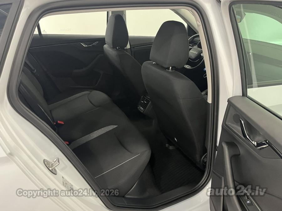 Balts Skoda Scala 2025 Tallina, ar dzinēja tilpumu 1.00 L un nobraukumu 29 tūkst. km par 19900 €, foto 16 vietnē AUTOMOTO.COM.LV