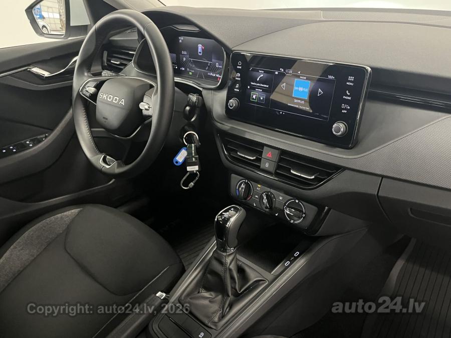 Balts Skoda Scala 2025 Tallina, ar dzinēja tilpumu 1.00 L un nobraukumu 29 tūkst. km par 19900 €, foto 18 vietnē AUTOMOTO.COM.LV