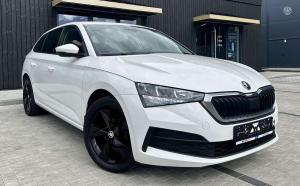 Balts Skoda Scala 2020 Šauļi, ar dzinēja tilpumu 1.00 L un nobraukumu 125 tūkst. km par 9600 €, foto  vietnē AUTOMOTO.COM.LV