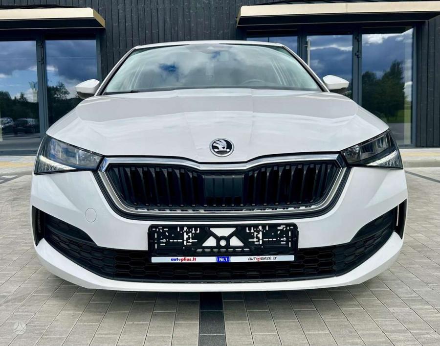 Balts Skoda Scala 2020 Šauļi, ar dzinēja tilpumu 1.00 L un nobraukumu 125 tūkst. km par 9600 €, foto 4 vietnē AUTOMOTO.COM.LV