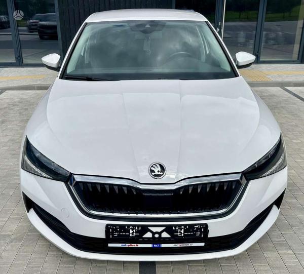 Skoda Scala 2020 Šauļi vietnē Balts Skoda Scala 2020 Šauļi, ar dzinēja tilpumu 1.00 L un nobraukumu 125 tūkst. km par 9600 €, foto 5 vietnē AUTOMOTO.COM.LV