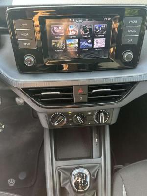 Balts Skoda Scala 2020 Šauļi, ar dzinēja tilpumu 1.00 L un nobraukumu 125 tūkst. km par 9600 €, foto 20 vietnē AUTOMOTO.COM.LV