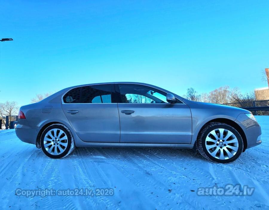 Beige Skoda SuperB 2011 in Tartu, with an engine capacity of 2.00 L and mileage of 322 thousand km for 5900 €, photo 2 on AUTOMOTO.COM.LV