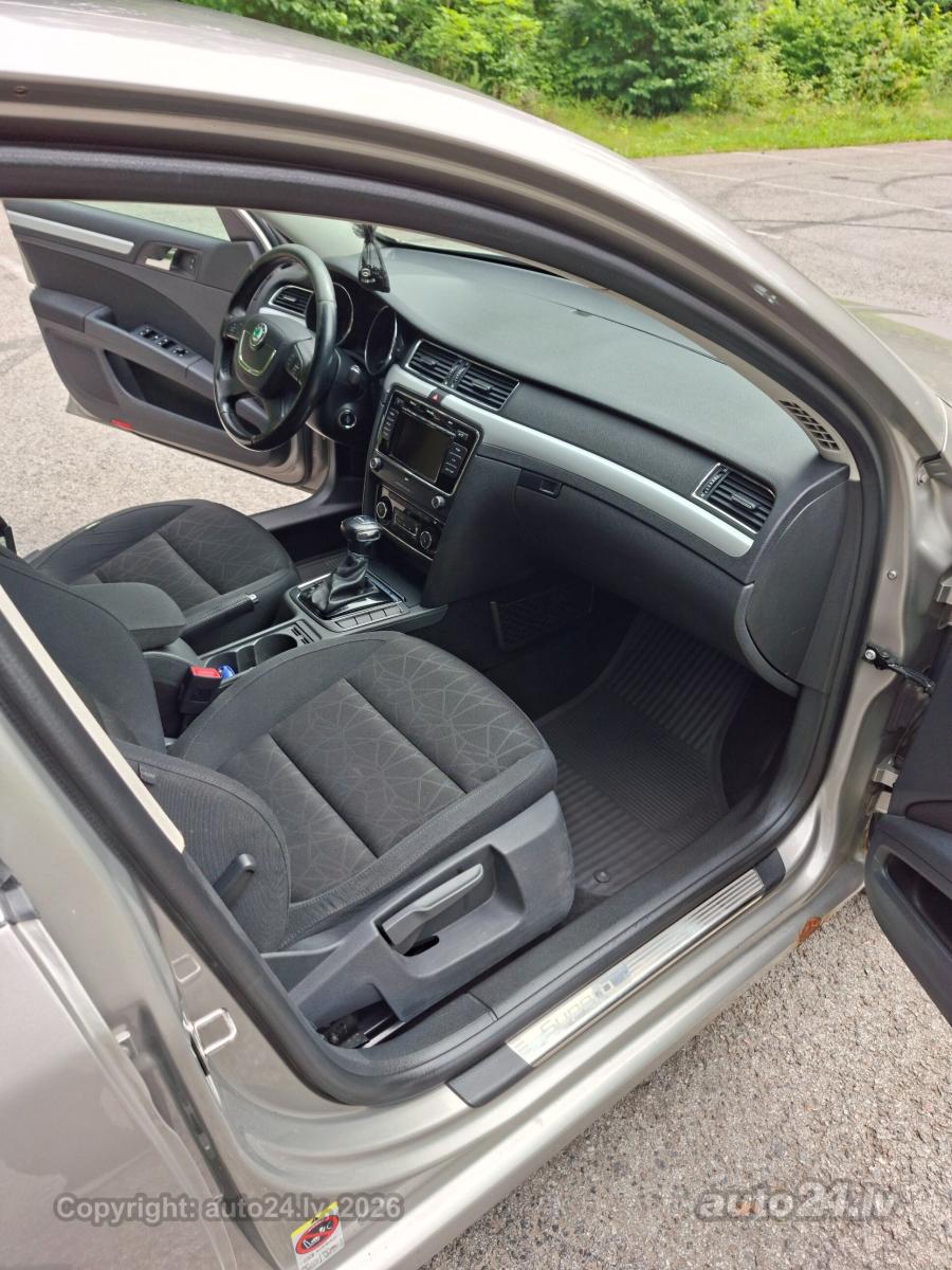 Бежевый Шкода Суперб 2011 в Раквере, объемом двигателя 1.80 л и пробегом 279 тыс. км за 1600 €, фото 9 на AUTOMOTO.COM.LV
