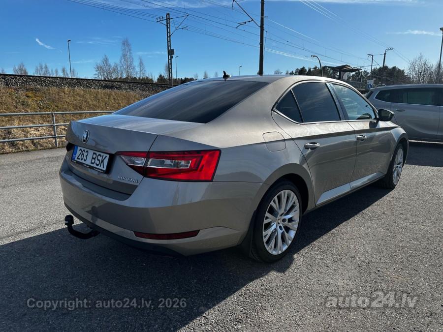 Beige Skoda SuperB 2016 in Tallinn, with an engine capacity of 1.40 L and mileage of 229 thousand km for 8900 €, photo 6 on AUTOMOTO.COM.LV