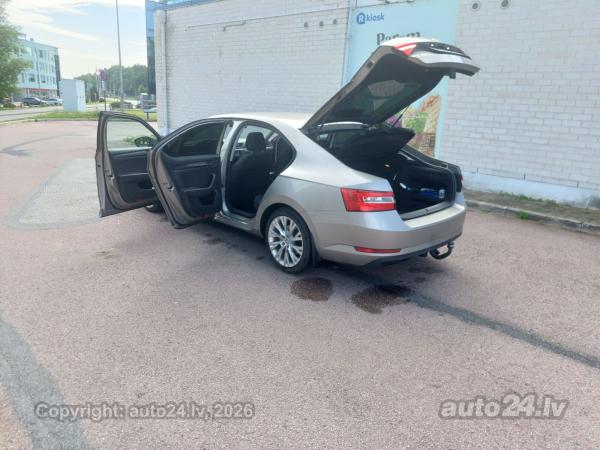 Beige Skoda SuperB 2016 in Keila, with an engine capacity of 1.40 L and mileage of 232 thousand km for 8900 €, photo 5 on AUTOMOTO.COM.LV