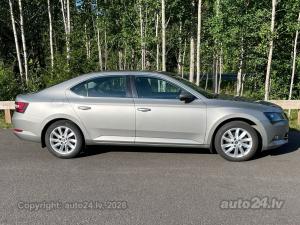 Smilšu krāsa Skoda SuperB 2017 Tallina, ar dzinēja tilpumu 1.40 L un nobraukumu 147 tūkst. km par 14500 €, foto 6 vietnē AUTOMOTO.COM.LV