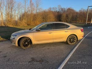 Smilšu krāsa Skoda SuperB 2018 Tallina, ar dzinēja tilpumu 1.40 L un nobraukumu 106 tūkst. km par 14500 €, foto 3 vietnē AUTOMOTO.COM.LV
