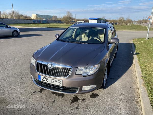 Smilšu krāsa Skoda SuperB 2010 Narva, ar dzinēja tilpumu 2.00 L un nobraukumu 243 tūkst. km par 5200 €, foto 3 vietnē AUTOMOTO.COM.LV