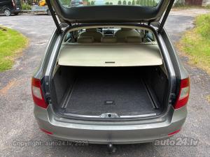 Smilšu krāsa Skoda SuperB 2011 Pelva, ar dzinēja tilpumu 2.00 L un nobraukumu 355 tūkst. km par 4750 €, foto 9 vietnē AUTOMOTO.COM.LV
