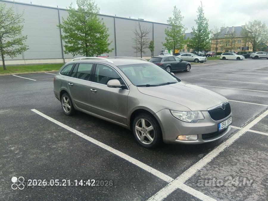 Smilšu krāsa Skoda SuperB 2012 Tartu, ar dzinēja tilpumu 2.00 L un nobraukumu 0 tūkst. km par 1999 €, foto 3 vietnē AUTOMOTO.COM.LV