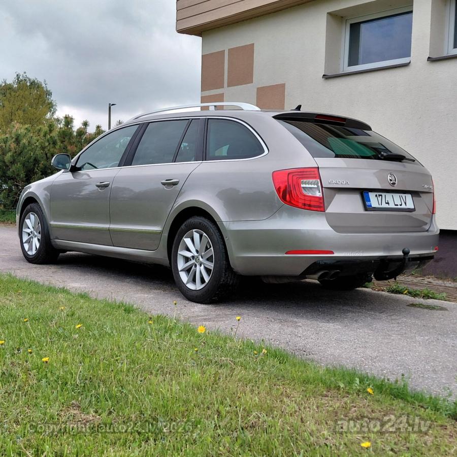 Smilšu krāsa Skoda SuperB 2013 Tartu, ar dzinēja tilpumu 2.00 L un nobraukumu 335 tūkst. km par 6599 €, foto 5 vietnē AUTOMOTO.COM.LV