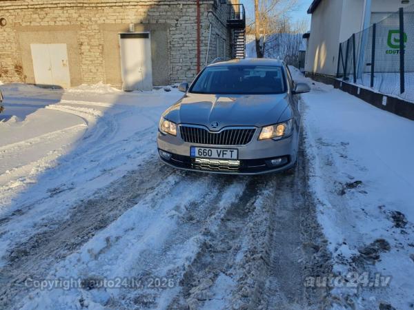Smilšu krāsa Skoda SuperB 2014 Tallina, ar dzinēja tilpumu 1.60 L un nobraukumu 349 tūkst. km par 4800 €, foto 7 vietnē AUTOMOTO.COM.LV