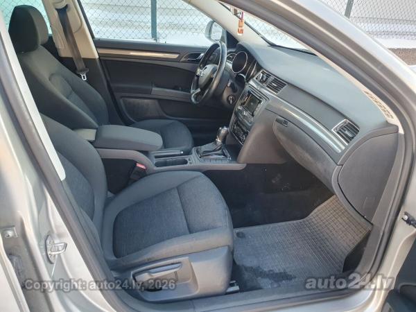 Smilšu krāsa Skoda SuperB 2014 Tallina, ar dzinēja tilpumu 1.60 L un nobraukumu 349 tūkst. km par 4800 €, foto 8 vietnē AUTOMOTO.COM.LV