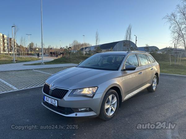 Smilšu krāsa Skoda SuperB 2016 Tallina, ar dzinēja tilpumu 2.00 L un nobraukumu 299 tūkst. km par 9700 €, foto 1 vietnē AUTOMOTO.COM.LV