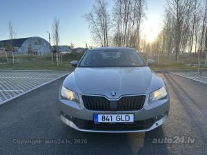 Smilšu krāsa Skoda SuperB 2016 Tallina, ar dzinēja tilpumu 2.00 L un nobraukumu 299 tūkst. km par 9700 €, foto 7 vietnē AUTOMOTO.COM.LV