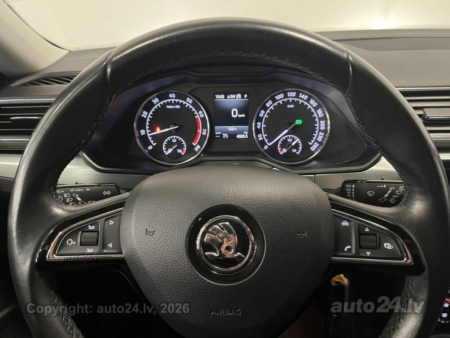 Beige Skoda SuperB 2018 in Tallinn, with an engine capacity of 1.40 L and mileage of 152 thousand km for 12900 €, photo 18 on AUTOMOTO.COM.LV