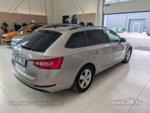 Beige Skoda SuperB 2018 in Paide, with an engine capacity of 1.40 L and mileage of 207 thousand km for 11899 €, photo 4 on AUTOMOTO.COM.LV