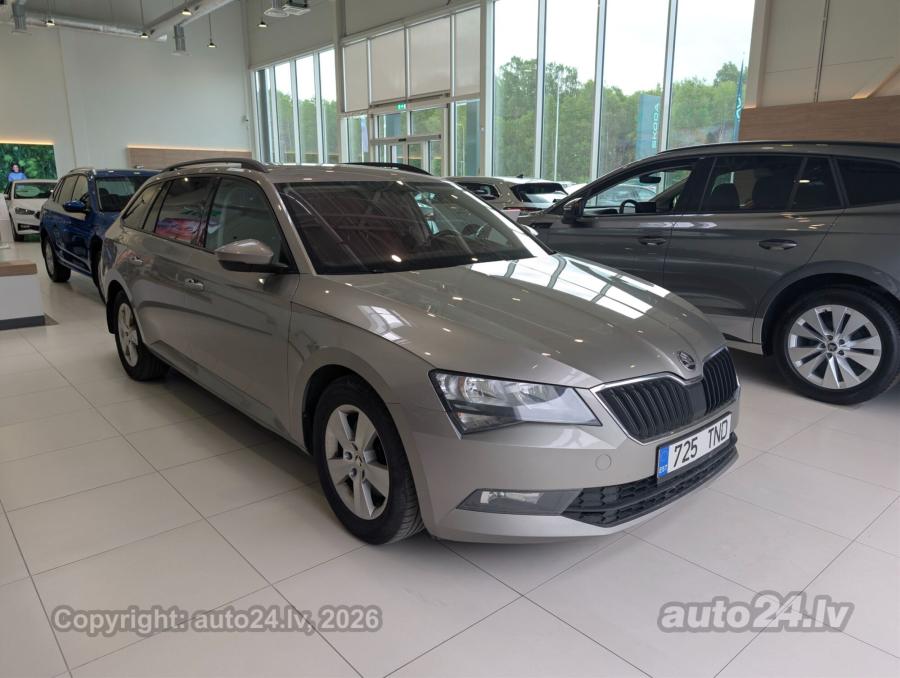 Beige Skoda SuperB 2018 in Paide, with an engine capacity of 1.40 L and mileage of 207 thousand km for 11899 €, photo 5 on AUTOMOTO.COM.LV