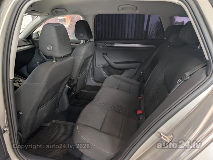 Beige Skoda SuperB 2018 in Paide, with an engine capacity of 1.40 L and mileage of 207 thousand km for 11899 €, photo 7 on AUTOMOTO.COM.LV