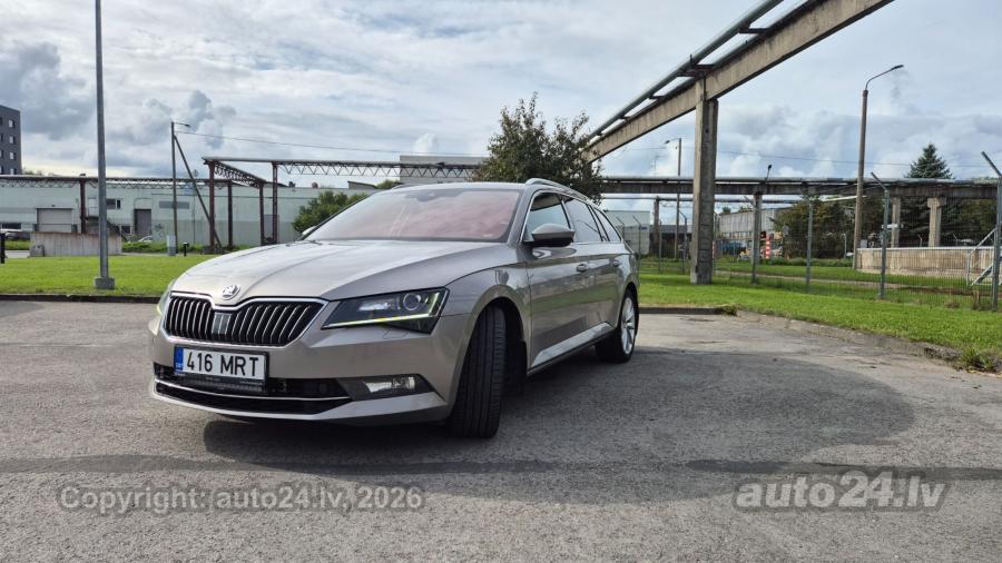 Beige Skoda SuperB 2018 in Tallinn, with an engine capacity of 2.00 L and mileage of 233 thousand km for 14900 €, photo 3 on AUTOMOTO.COM.LV
