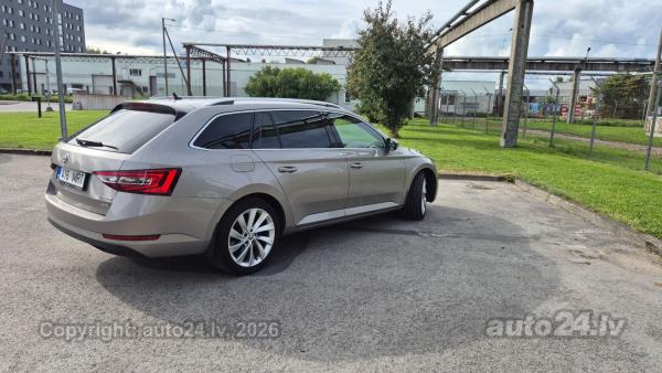 Beige Skoda SuperB 2018 in Tallinn, with an engine capacity of 2.00 L and mileage of 233 thousand km for 14900 €, photo 4 on AUTOMOTO.COM.LV