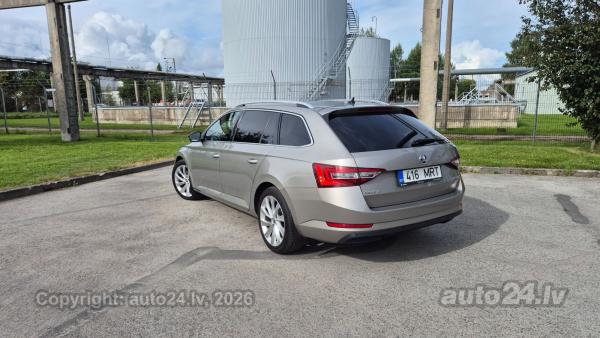 Beige Skoda SuperB 2018 in Tallinn, with an engine capacity of 2.00 L and mileage of 233 thousand km for 14900 €, photo 5 on AUTOMOTO.COM.LV