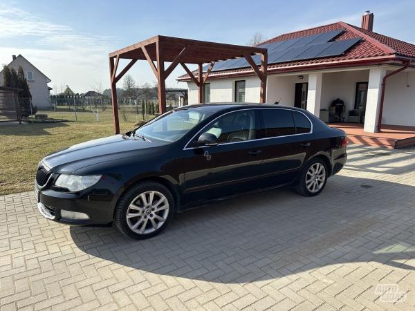 Melns Skoda SuperB 2009 Šalčininkai, ar dzinēja tilpumu 2.00 L un nobraukumu 497 tūkst. km par 3500 €, foto 3 vietnē AUTOMOTO.COM.LV