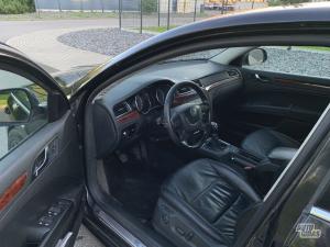 Black Skoda SuperB 2009 in Kaunas, with an engine capacity of 2.00 L and mileage of 341 thousand km for 2800 €, photo 13 on AUTOMOTO.COM.LV