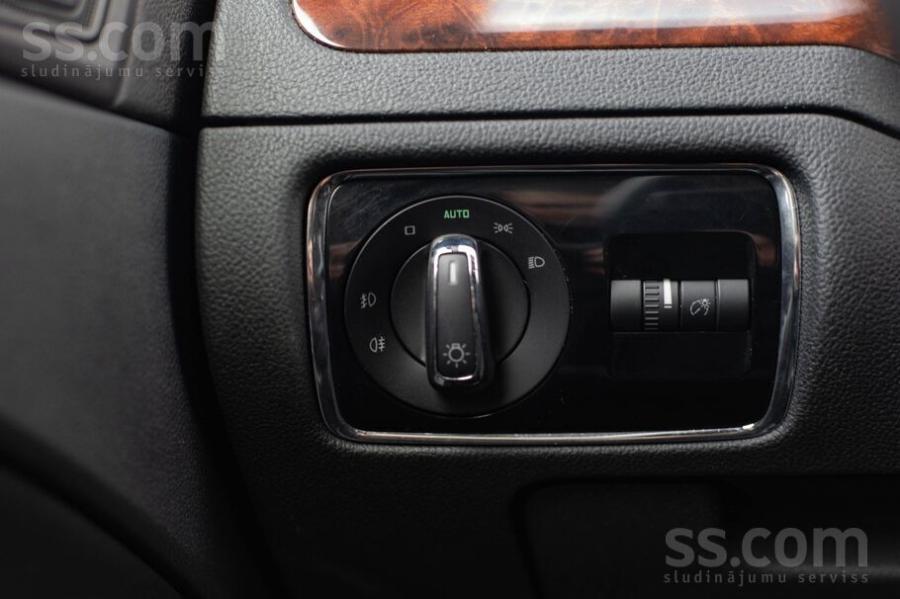 Melns Skoda SuperB 2010 Rīga, ar dzinēja tilpumu 2.00 L un nobraukumu 370 tūkst. km par 4990 €, foto 19 vietnē AUTOMOTO.COM.LV
