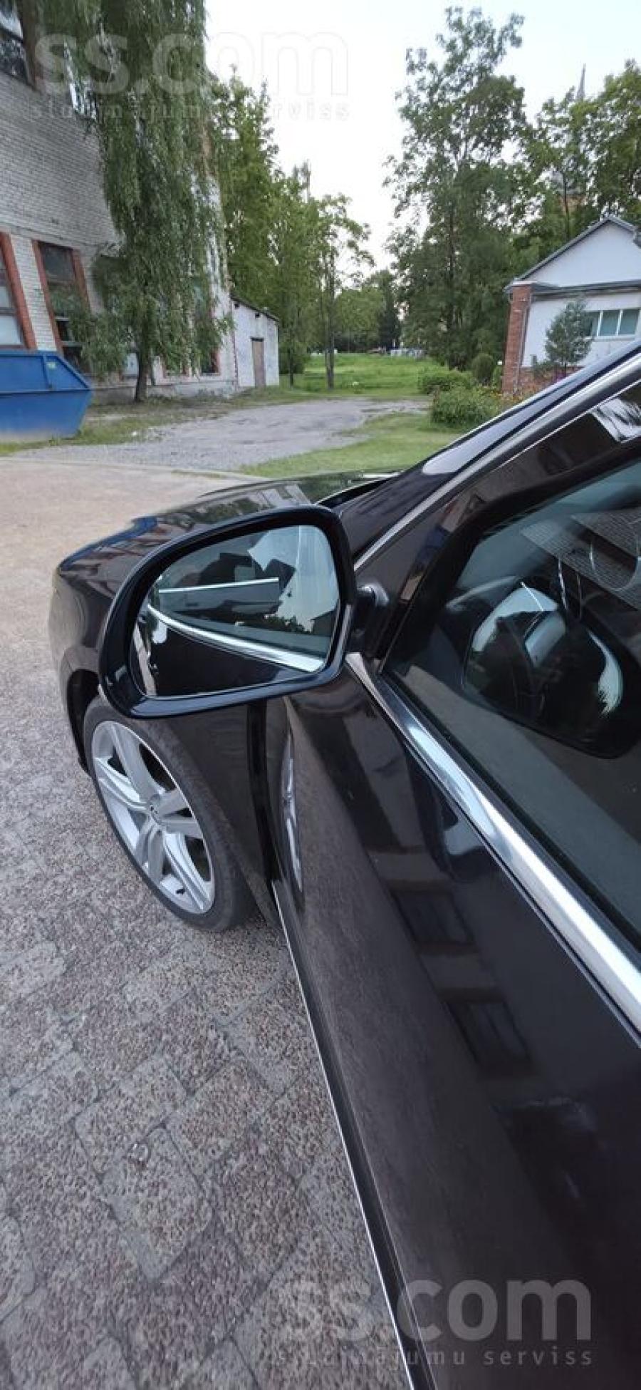 Black Skoda SuperB 2013 in Kuldiga, with an engine capacity of 2.00 L and mileage of 340 thousand km for 3999 €, photo 16 on AUTOMOTO.COM.LV
